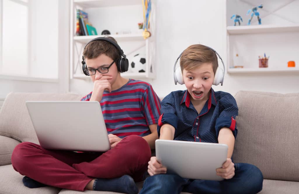 10 Tips to Preserve Kids' Vision in a High-Tech World