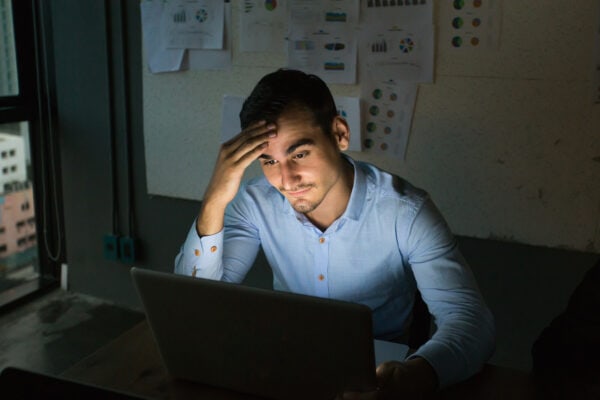 Effects of Blue Light on Eyes and Tips to Reduce Exposure